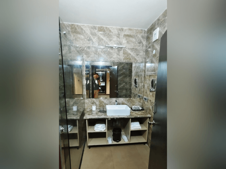 Norbu Khangsar Resort